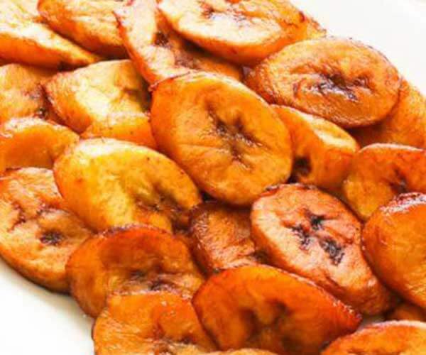 Drinks and Food - Toop Lounge