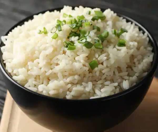 Drinks and Food - Toop Lounge